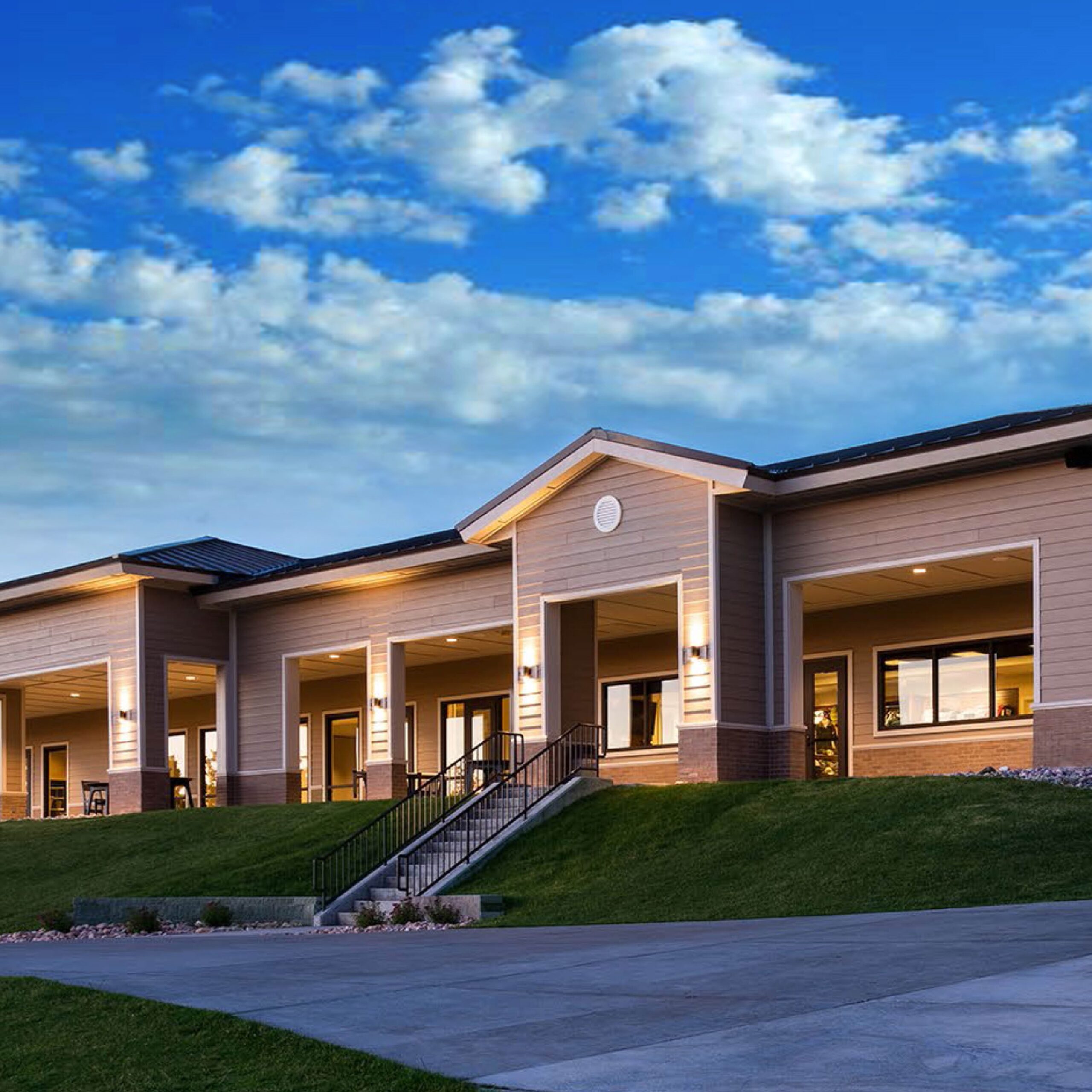 Golf Clubhouse at Hill Air Force Base - Leesak Architects, Inc.