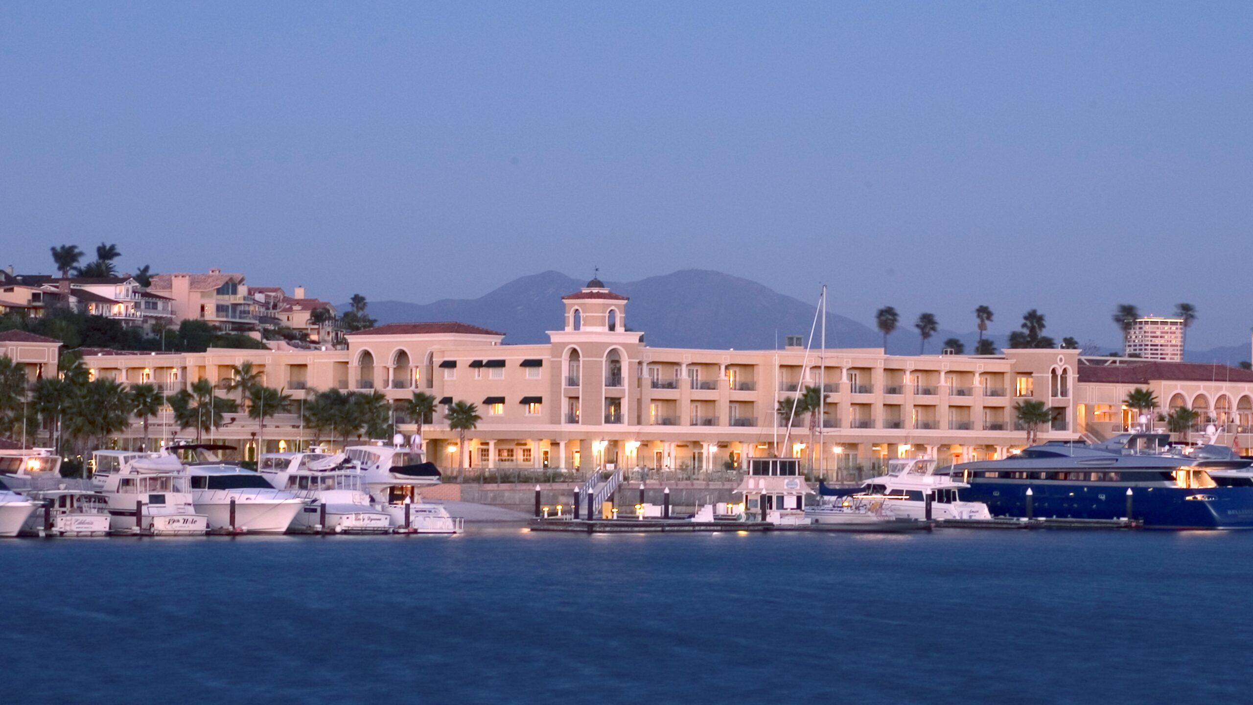 The Balboa Bay Club - Lee & Sakahara Architects