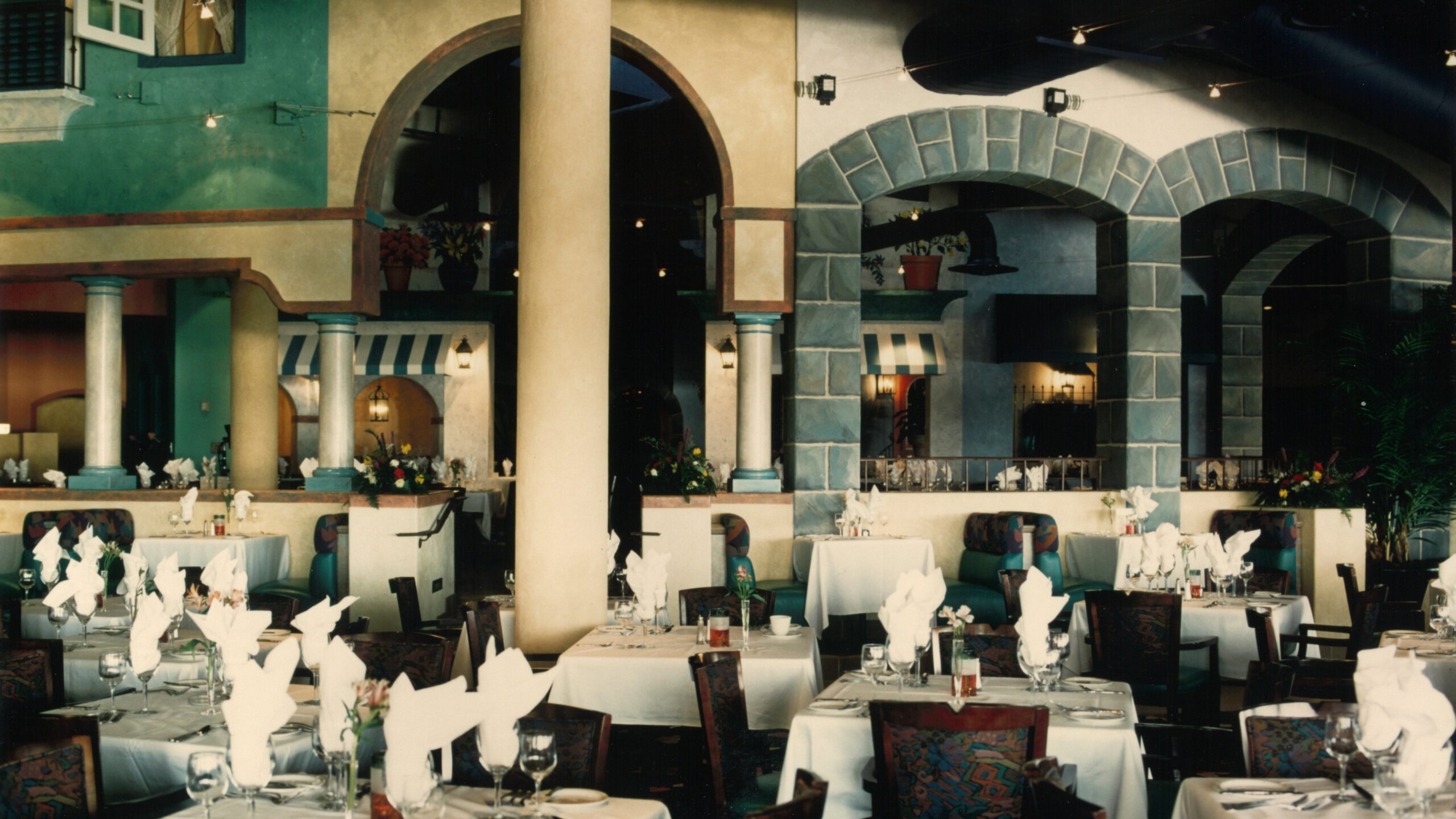Nick’s Restaurant - Leesak Architects, Inc.